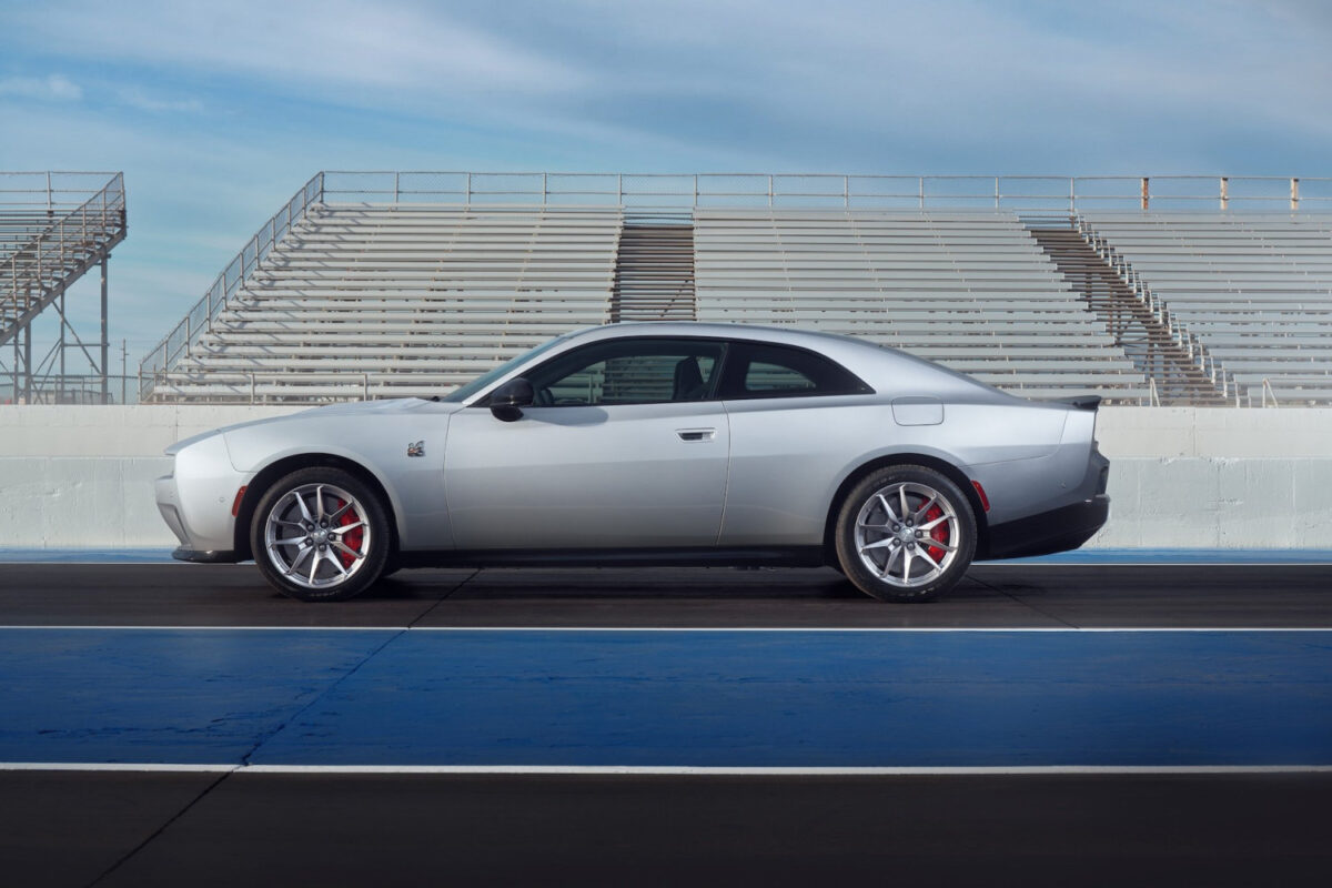 Dodge Charger : La première muscle car américaine électrique arrive en ...